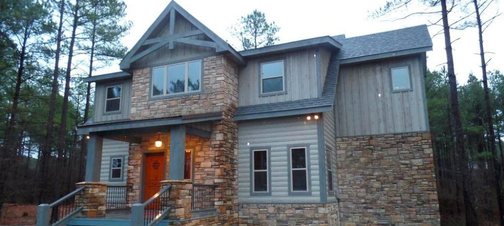 Find a Fantasy Vacation at 50 Shades of Grey Cabin